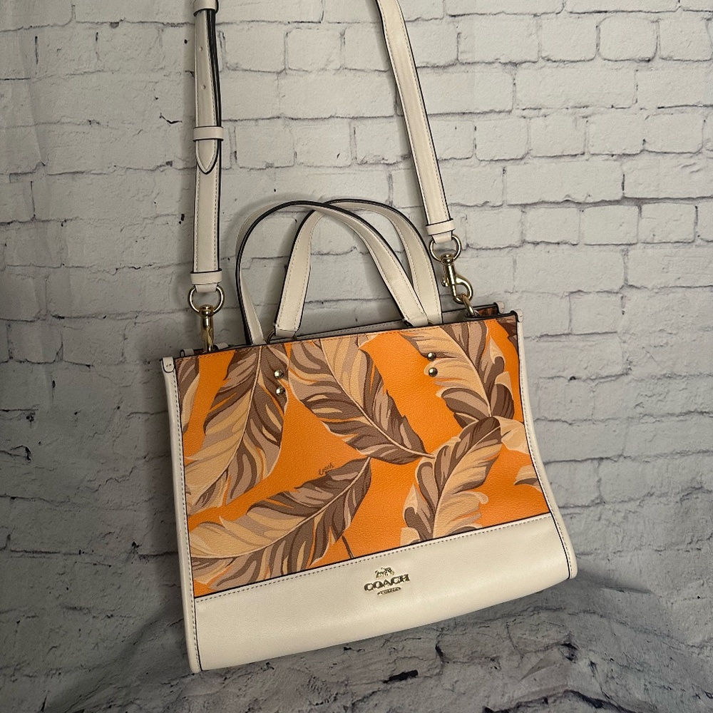 Coach Dempsey Carryall With Banana Leaves - Gem